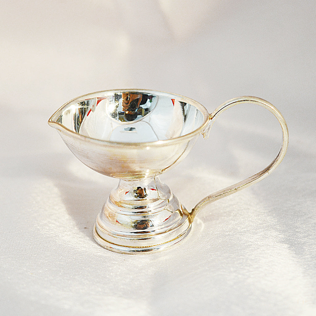 835 Hallmark Silver Pooja Diya – iskiuski.com